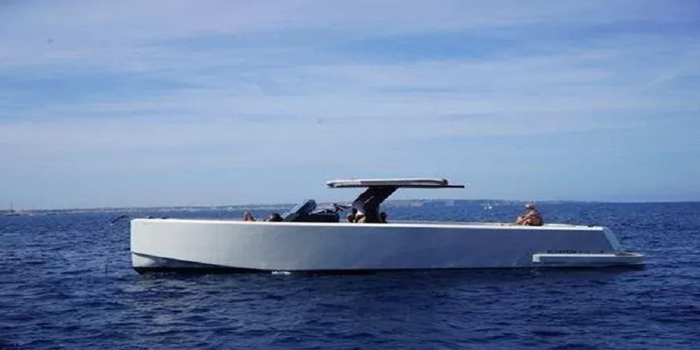 48' Scorpion | Hamptons Boat Rental
